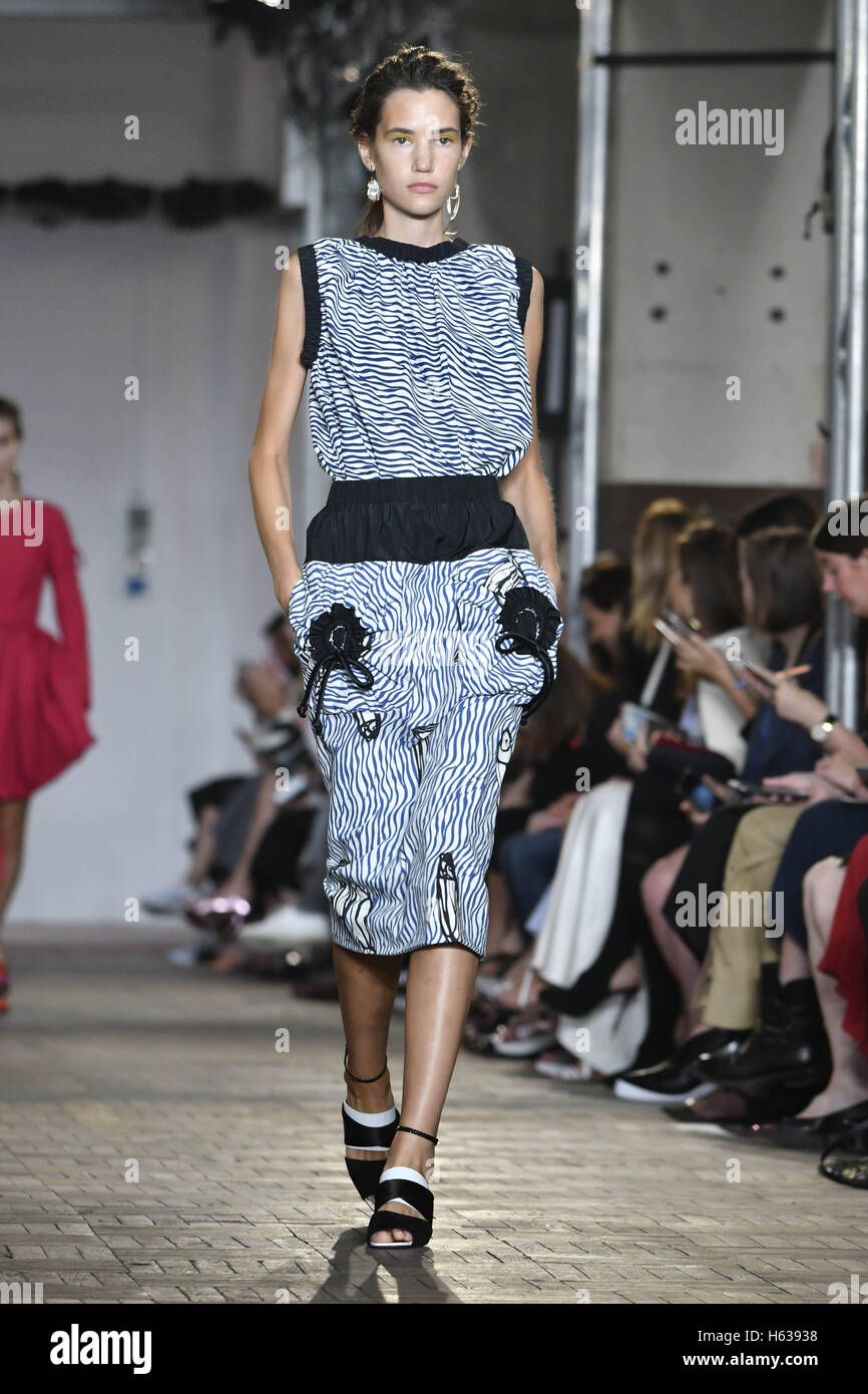 Models on the catwalk at the Sportmax show during Milan Fashion Week in ...