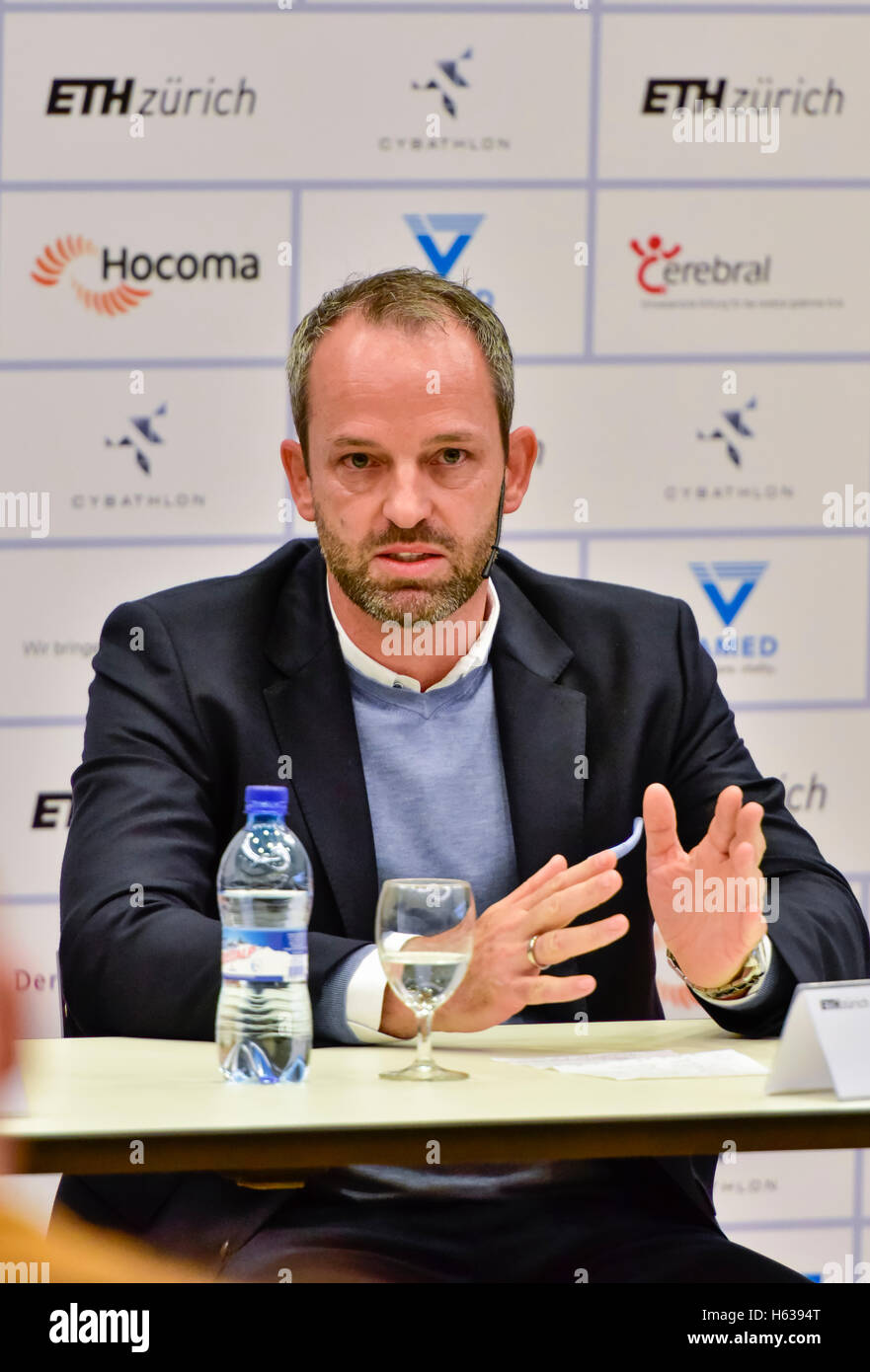 Sensory systems hi-res stock photography and images - Alamy