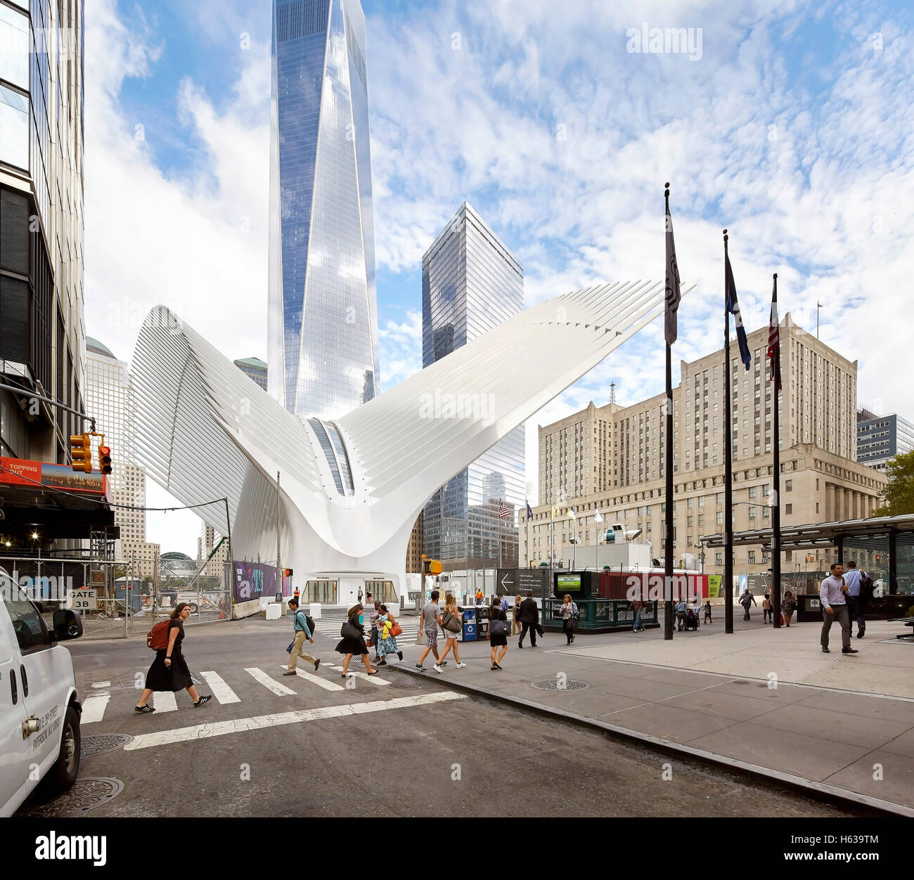 Approach towards Oculus street entrance. The Oculus, World Trade Center ...