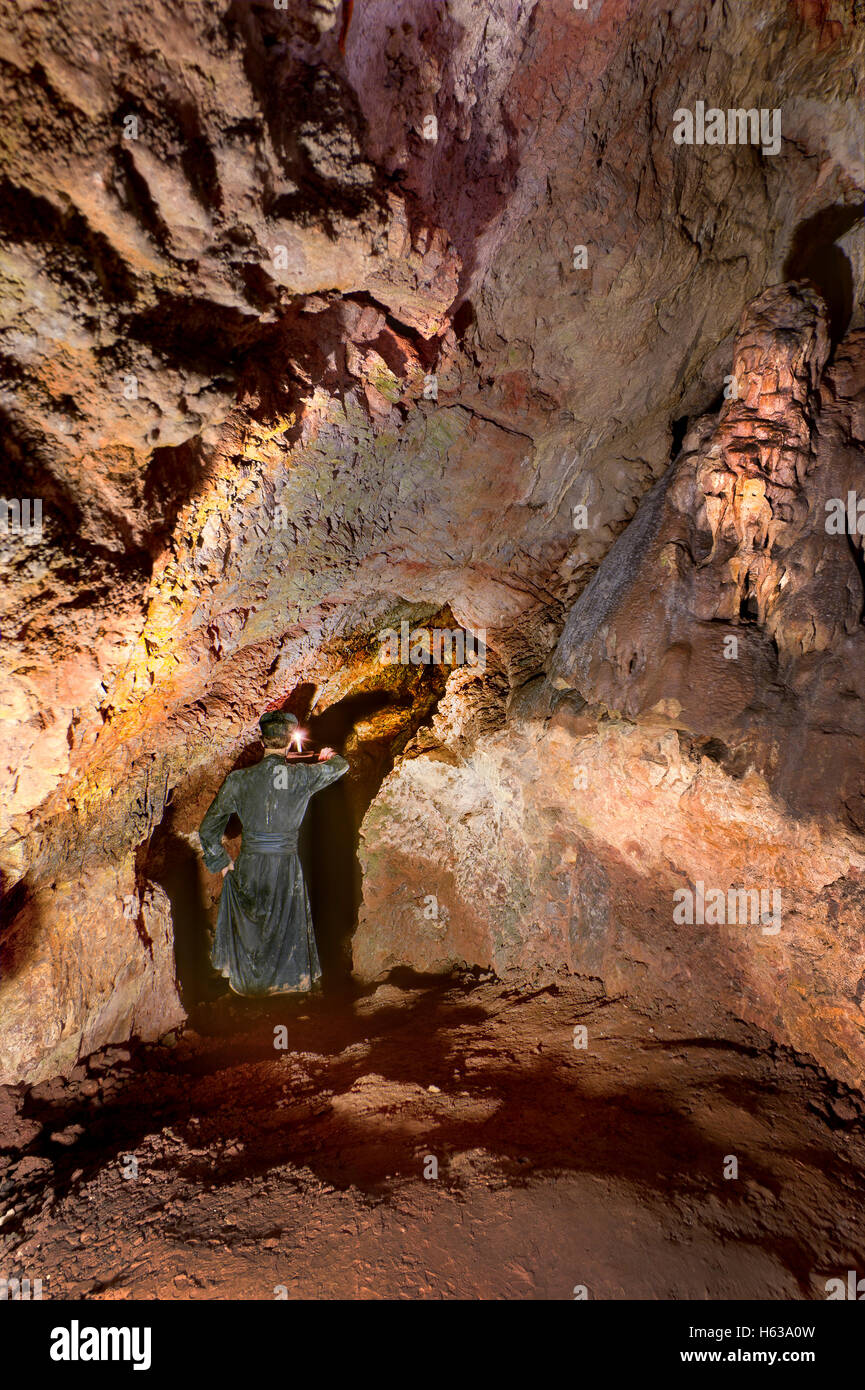 Kent's Cavern, Torquay Devon Geopark Stock Photo - Alamy