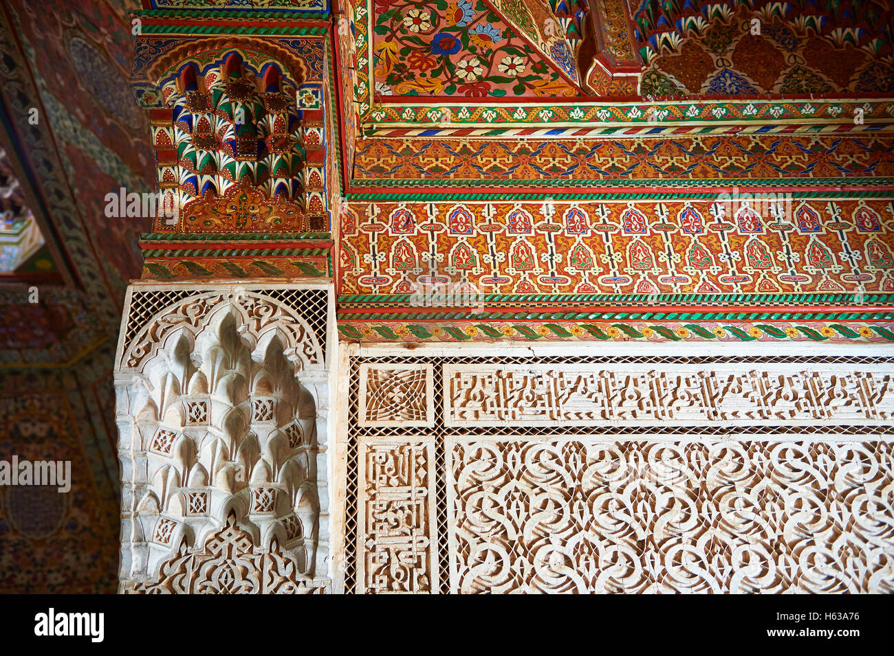 Berber Arabesque Mocarabe plasterwork pamnels and Muqarnas capitals and ...