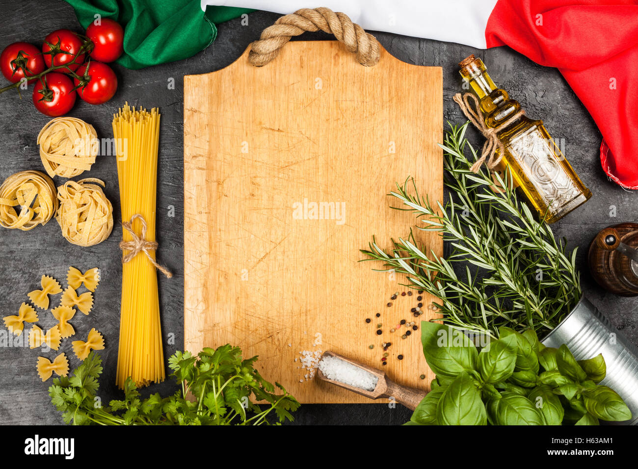Italian food ingredients Stock Photo - Alamy