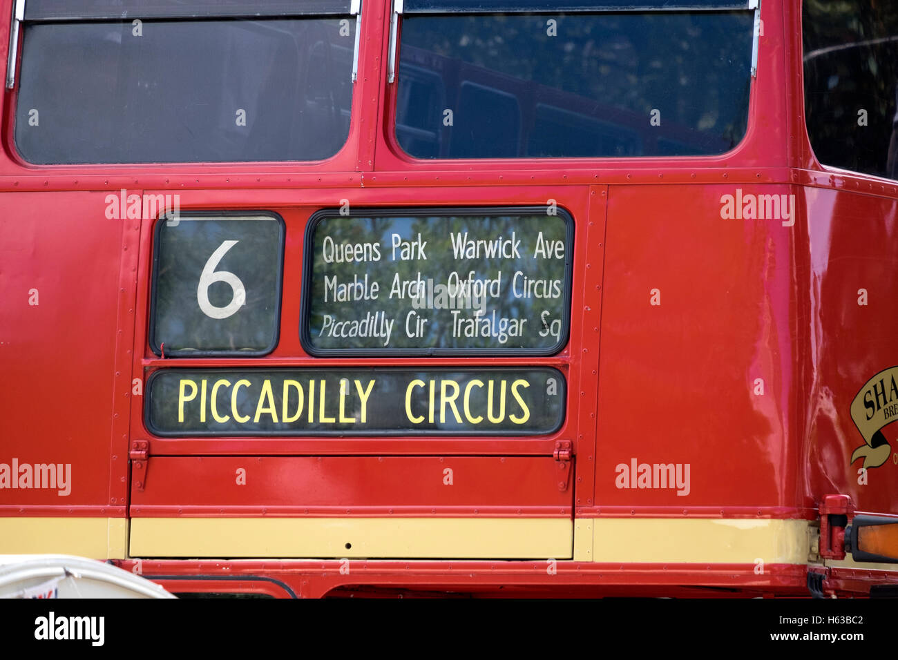 Bus bar hi-res stock photography and images - Alamy
