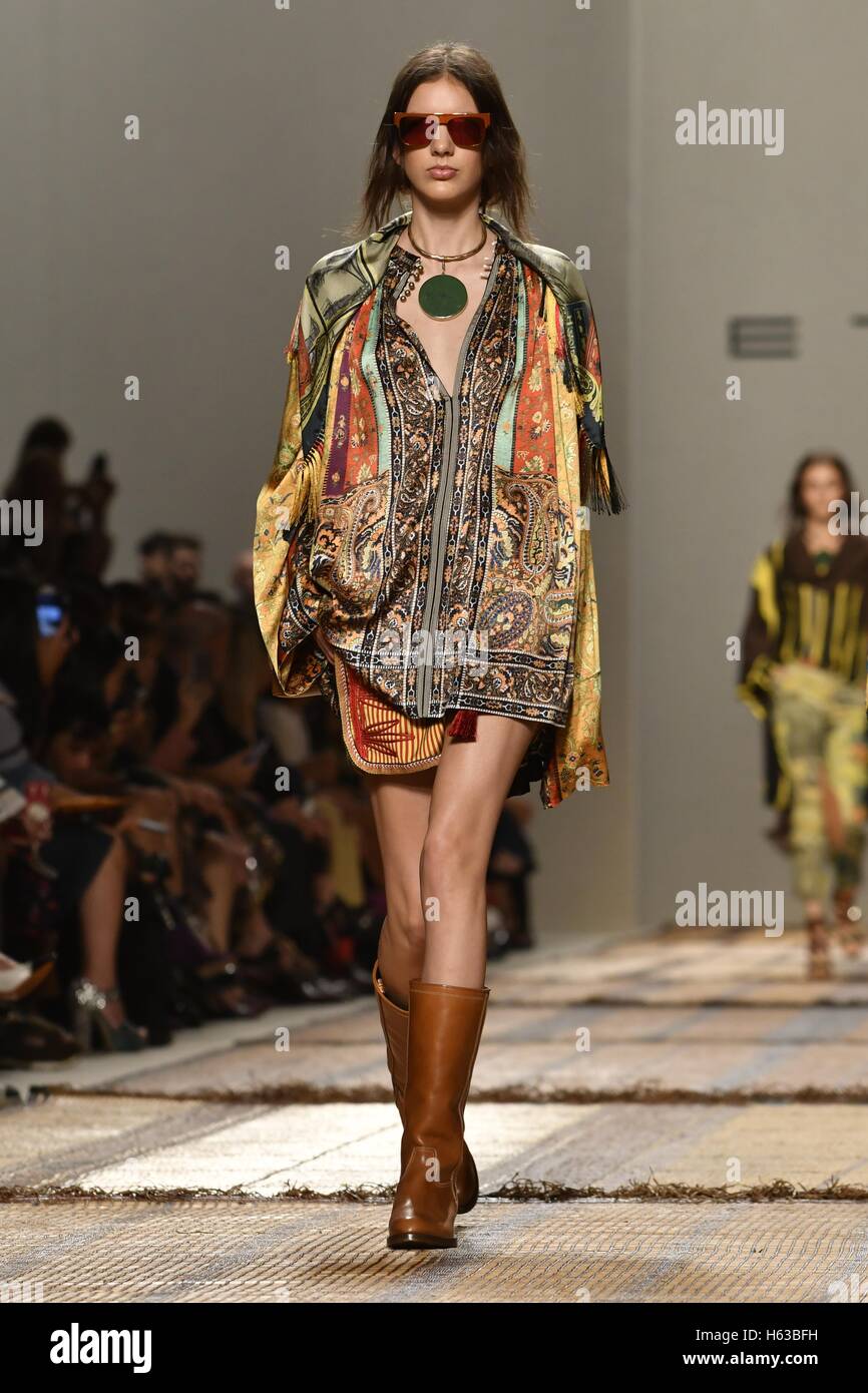 Models on the catwalk at the Etro show during Milan Fashion Week in ...