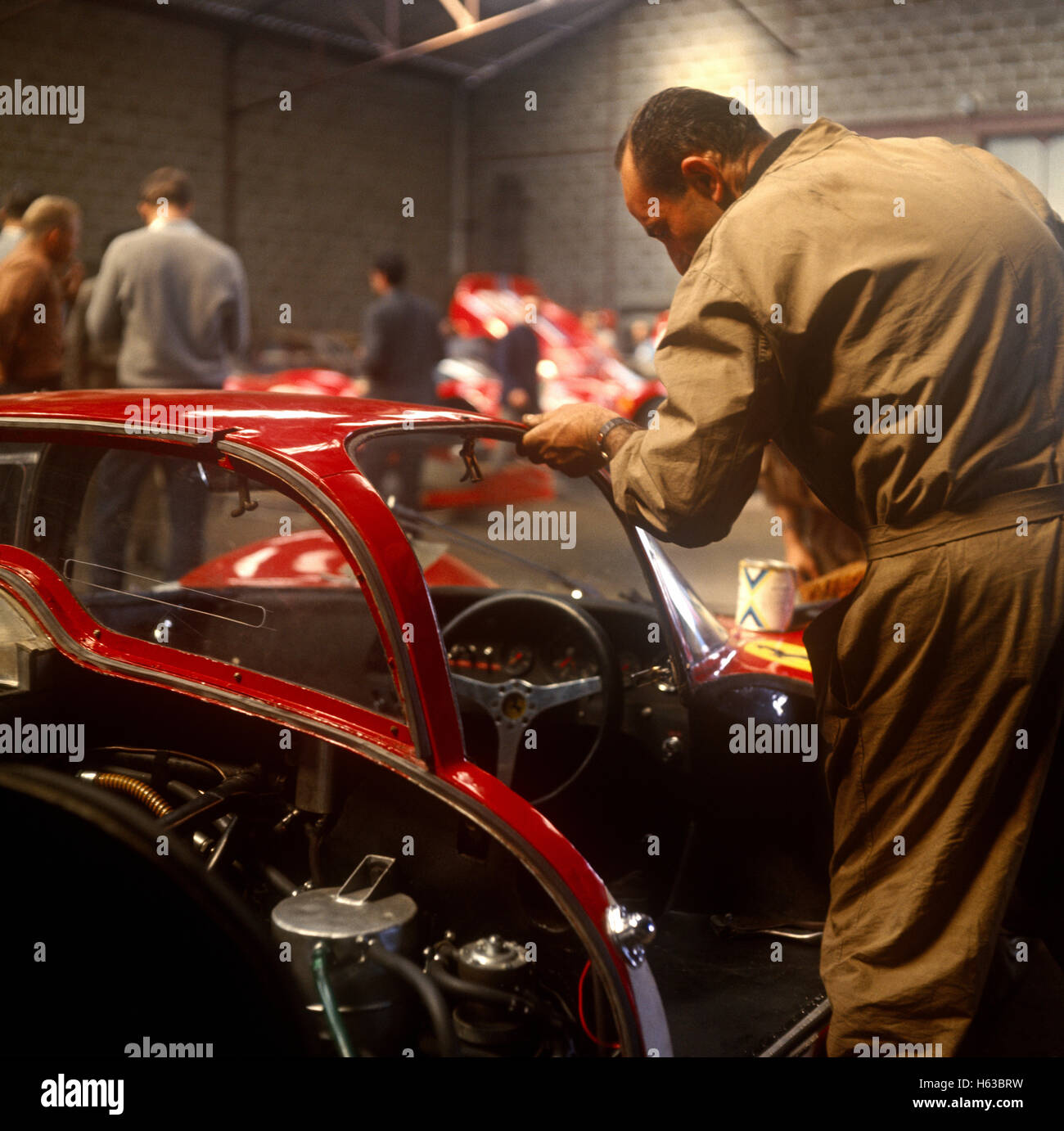 Ferrari le mans 1966 hi-res stock photography and images - Alamy
