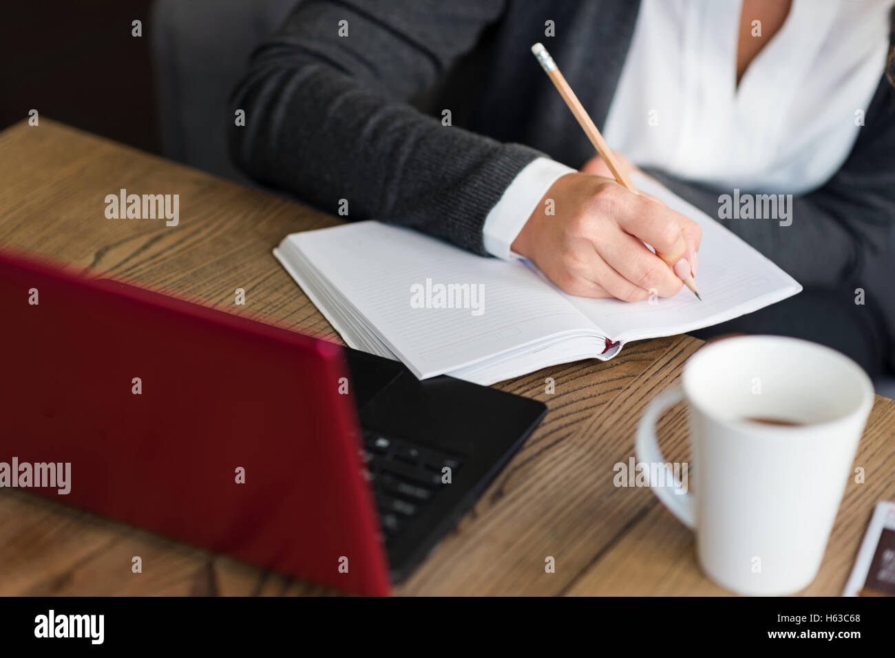 Pencil taking notes hi-res stock photography and images - Alamy
