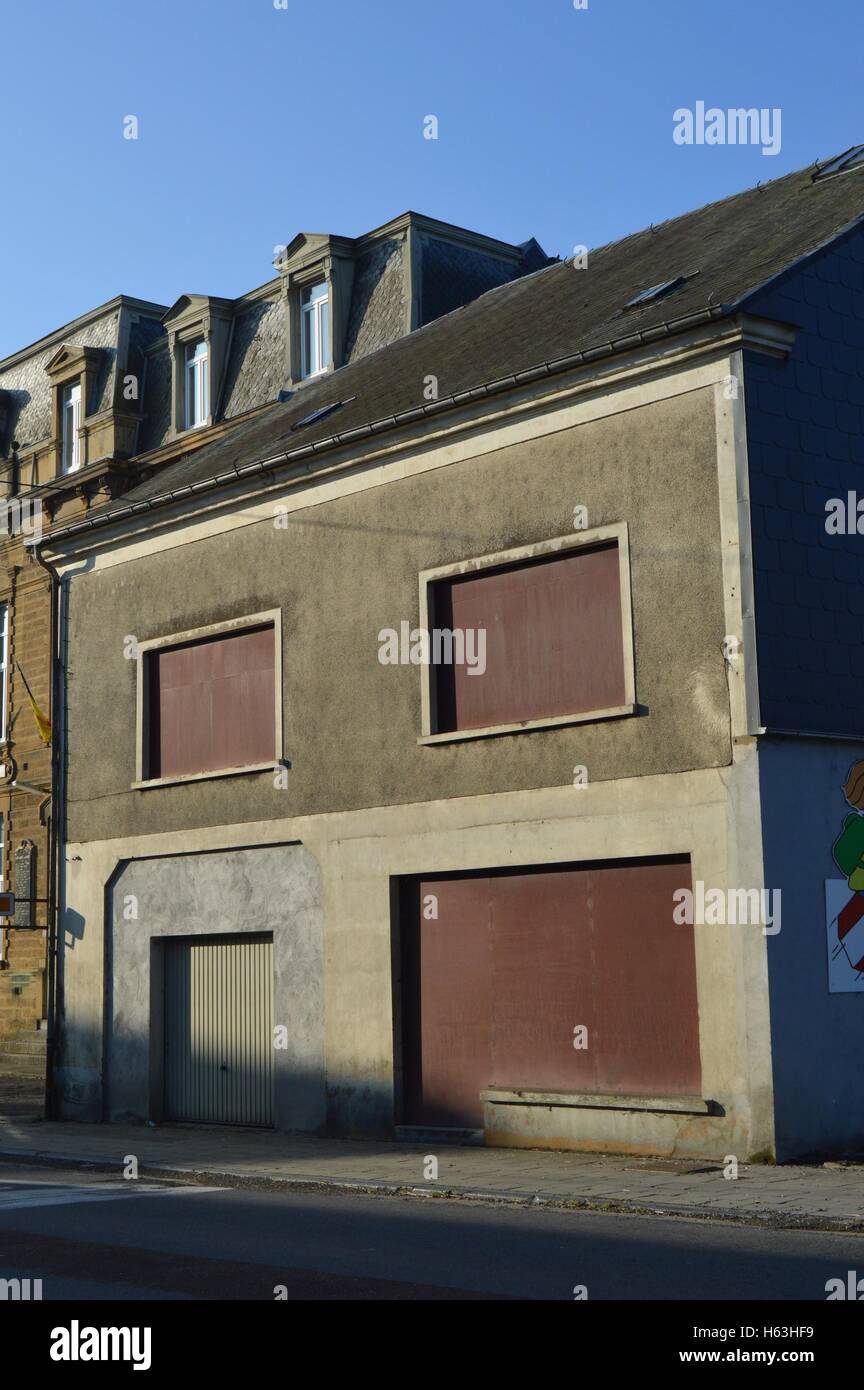 Condemn hi-res stock photography and images - Alamy