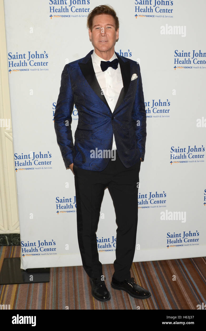 Dr. Lawrence Piro attends the 2015 Ceritas Gala at the Beverly Wilshire ...