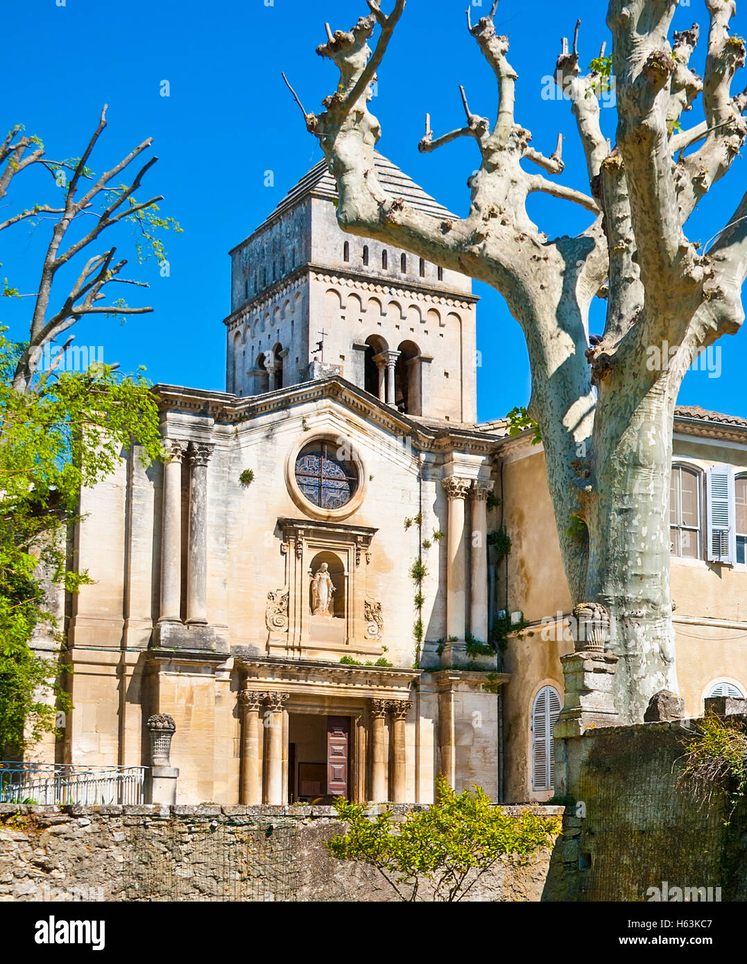 Saint paul de mausole hi-res stock photography and images - Alamy