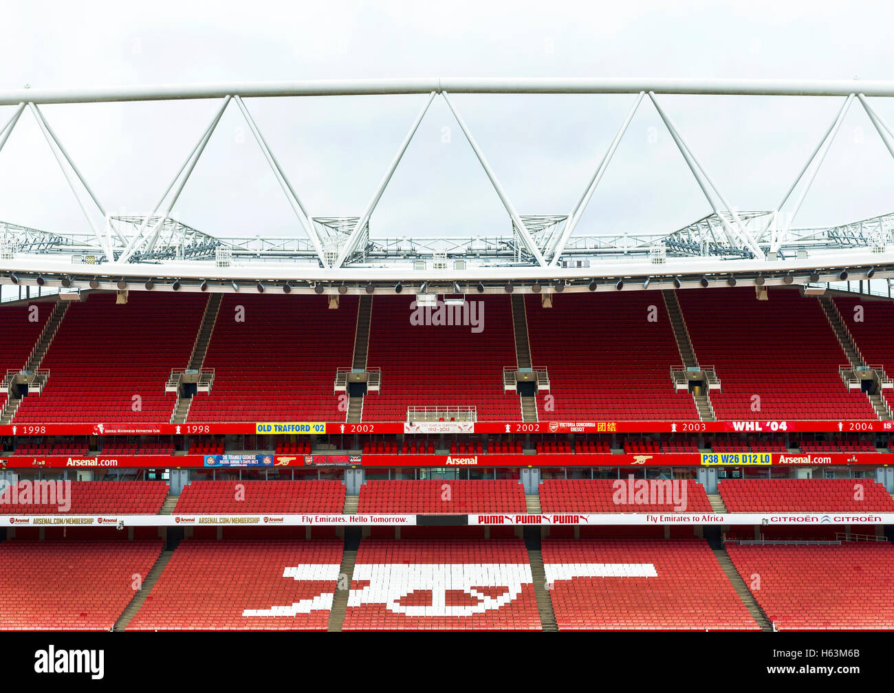 Visiting FC Arsenal arena Stock Photo - Alamy