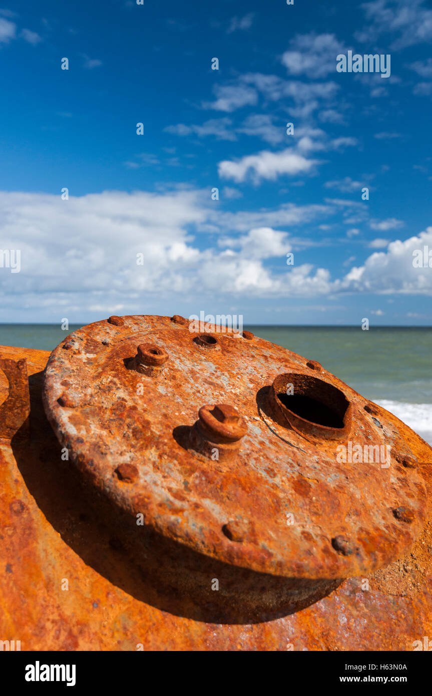 Tank on beach hi-res stock photography and images - Alamy