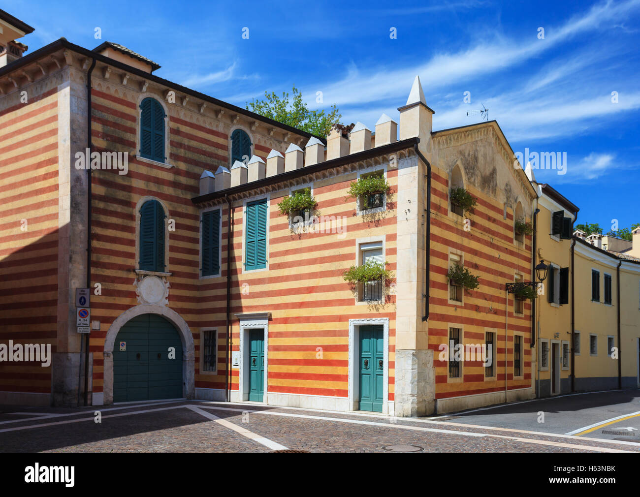 Striped design hi-res stock photography and images - Alamy