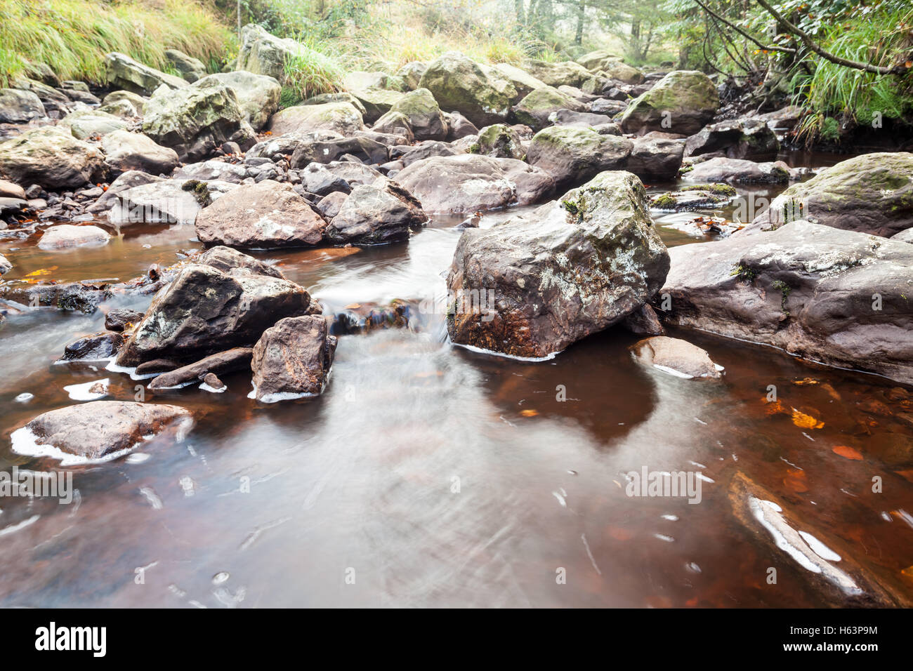 Boulders and mossman river hi-res stock photography and images - Alamy