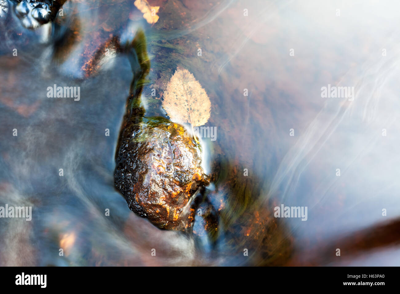 Boulders in the mossman river hi-res stock photography and images - Alamy
