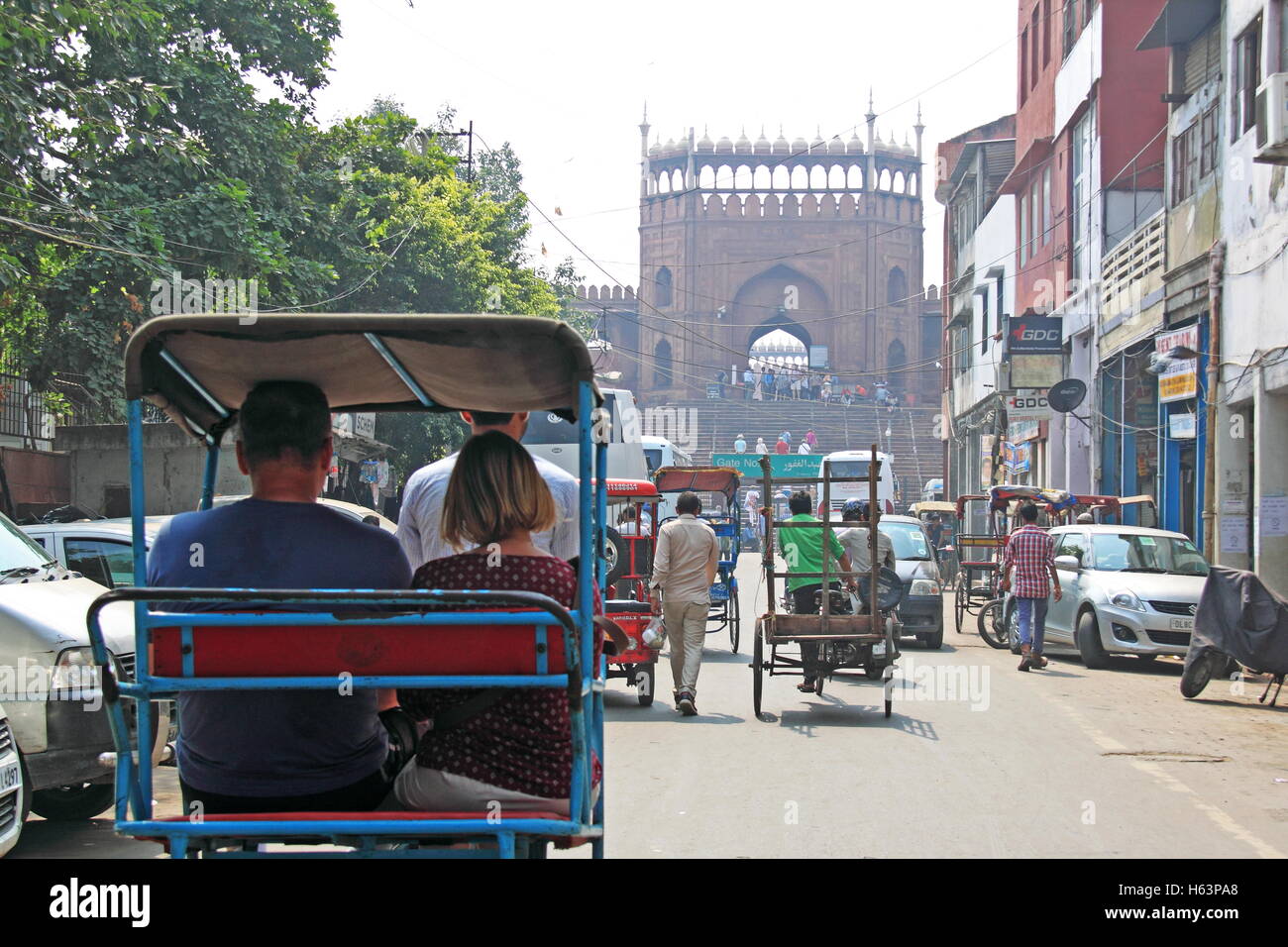 Cycle rickshaw ride, Jama Masjid Road, Old Delhi, India, Indian ...