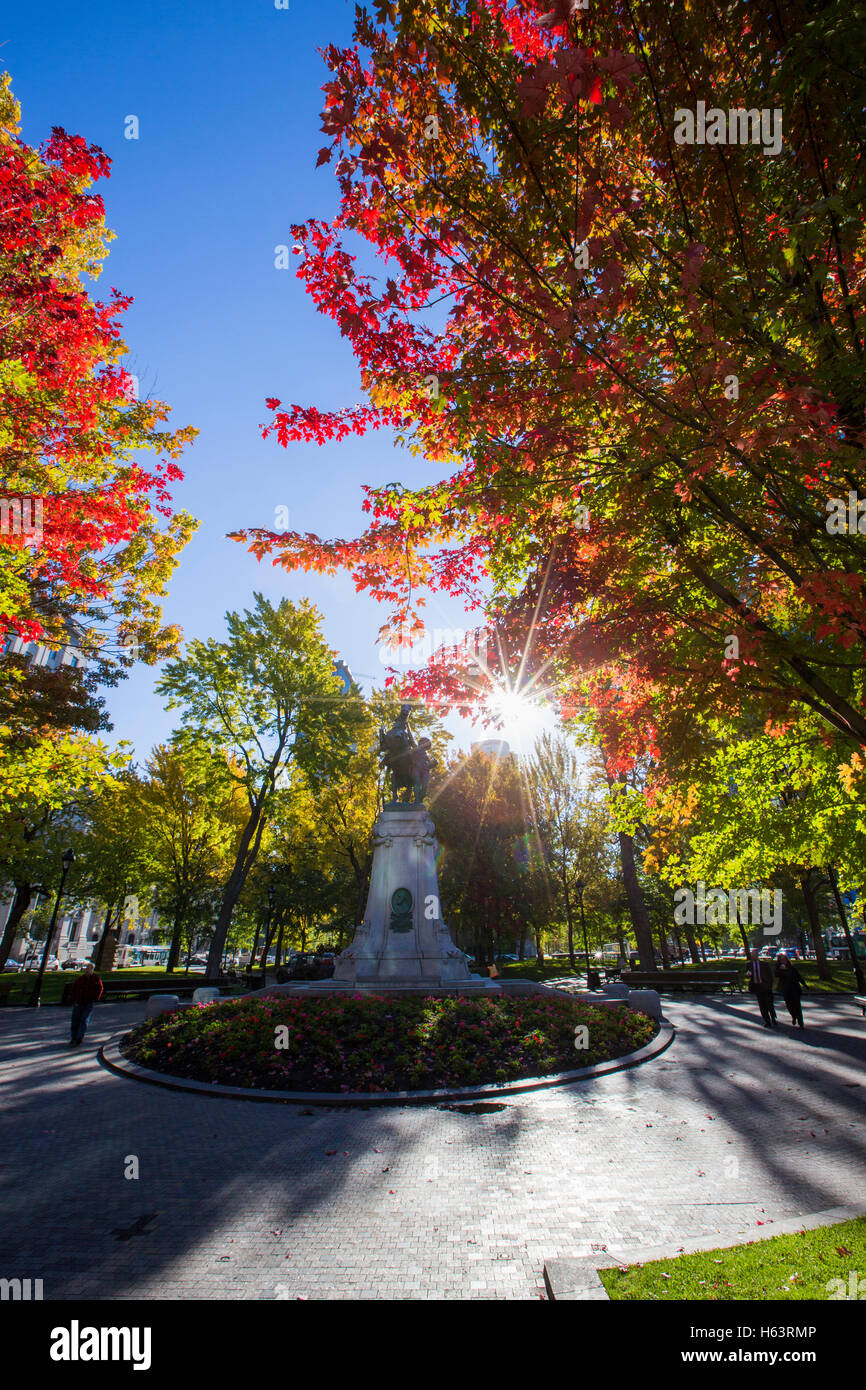 Dorchester Square (originally Dominion Square) in downtown Montreal in ...