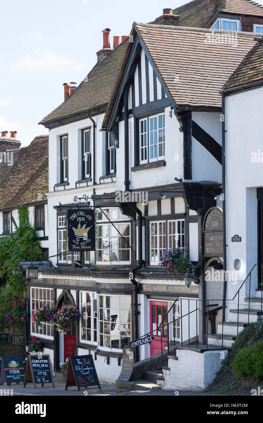 Oxted high street surrey england hi-res stock photography and images ...