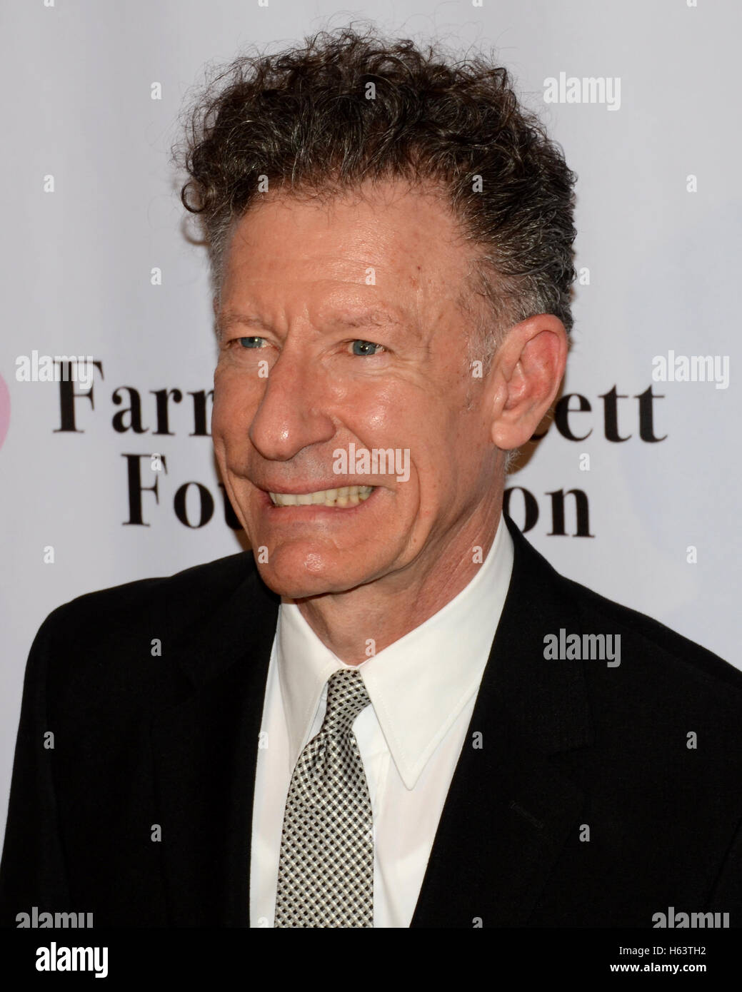 Lyle Lovett arrives at the Farrah Fawcett Foundation 1st annual Tex-Mex ...