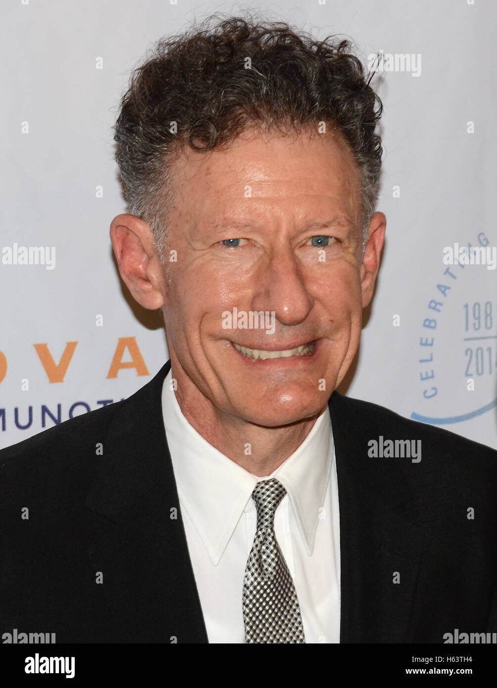 Lyle Lovett arrives at the Farrah Fawcett Foundation 1st annual Tex-Mex ...