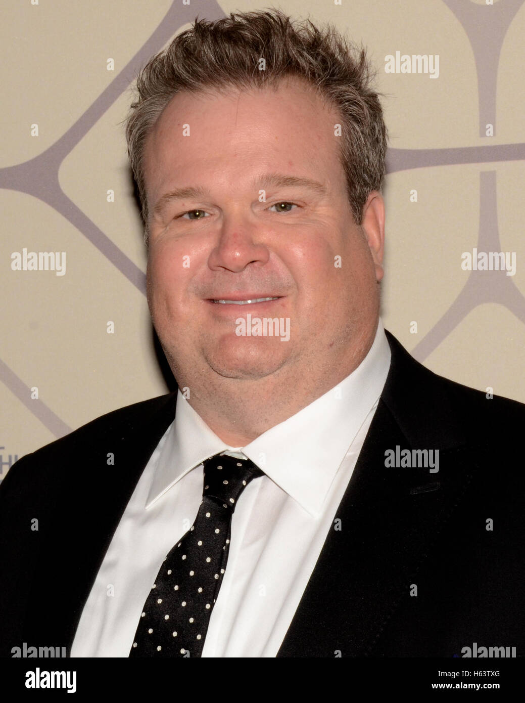 Eric stonestreet, modern family hi-res stock photography and images - Alamy