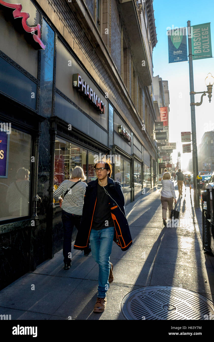 San Francisco, CA, USA, Downtown Street Scene, Walking on Sidewalk ...