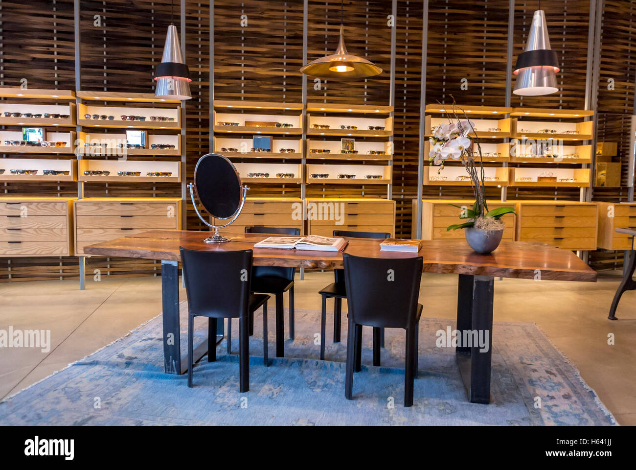 Modern shop interior design hi-res stock photography and images - Alamy