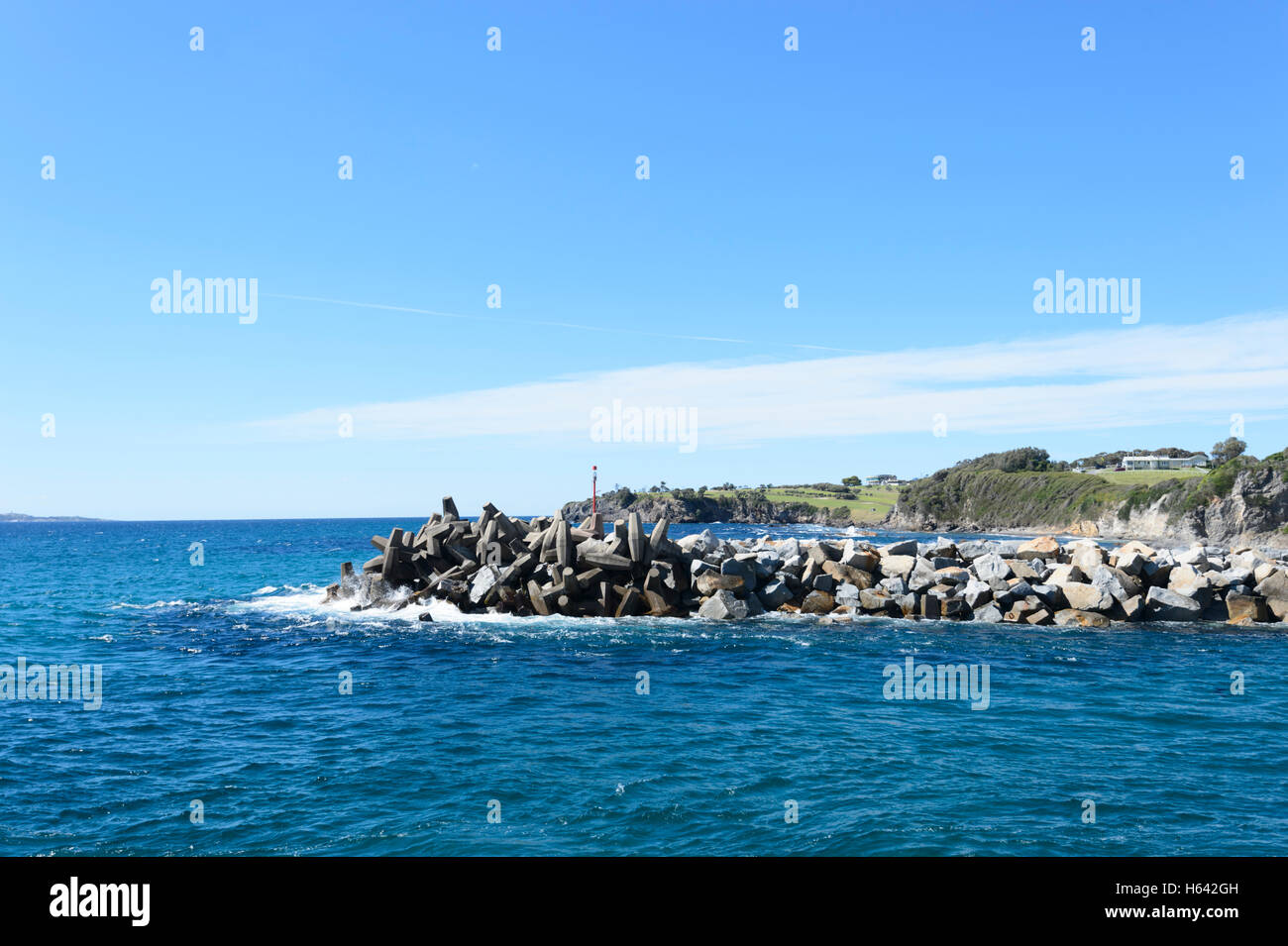 Breakwall narooma new south wales hi-res stock photography and images ...