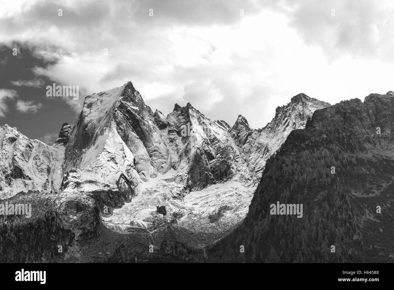 Rhaetian alps Black and White Stock Photos & Images - Alamy