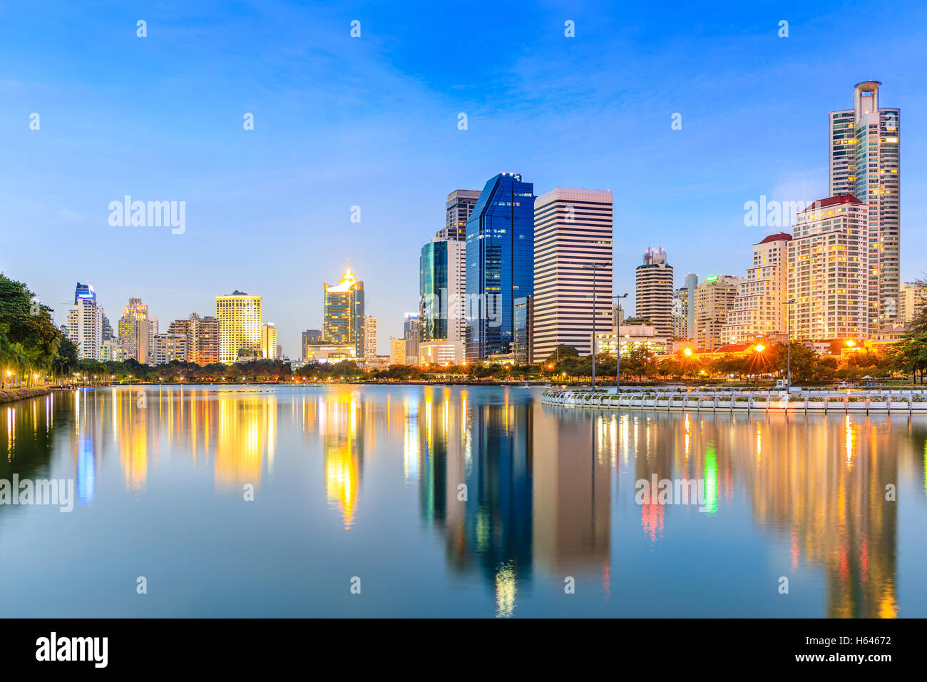 Bangkok skyline blue sky hi-res stock photography and images - Alamy