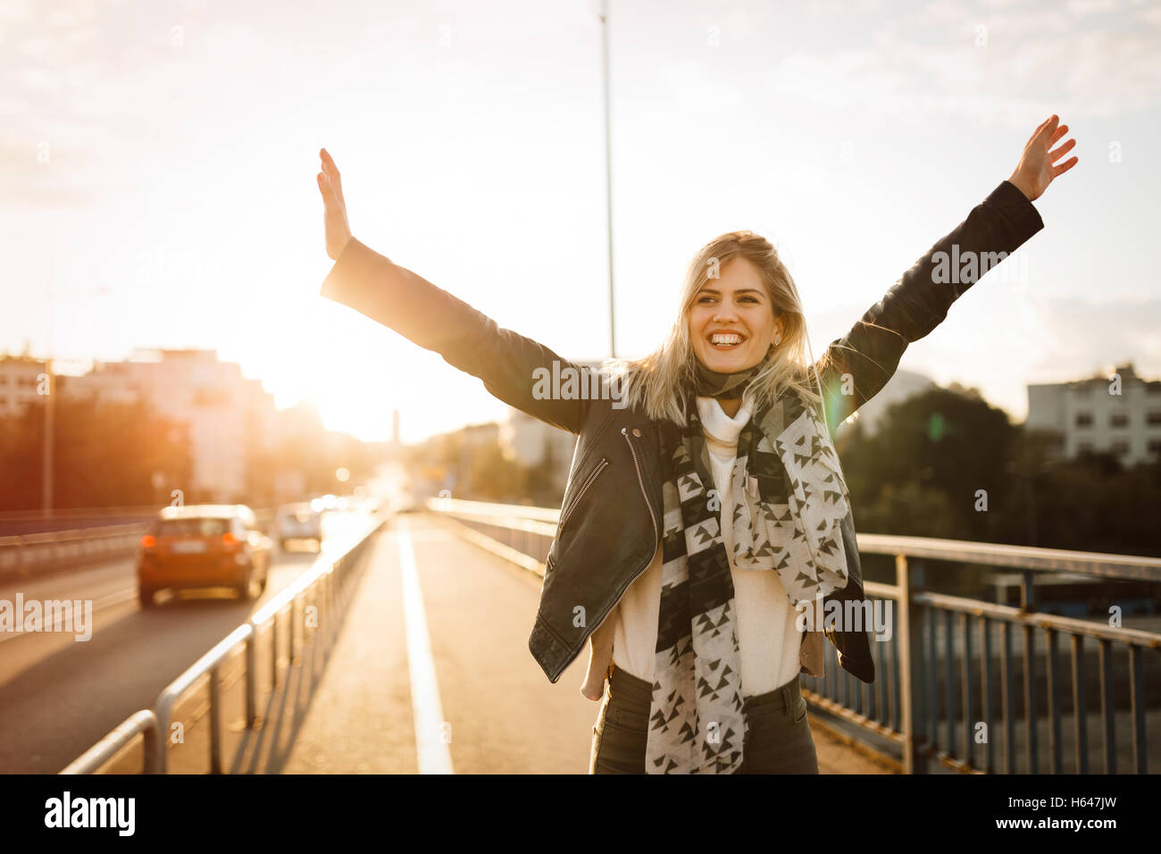 Golden happy people sunset hi-res stock photography and images - Alamy