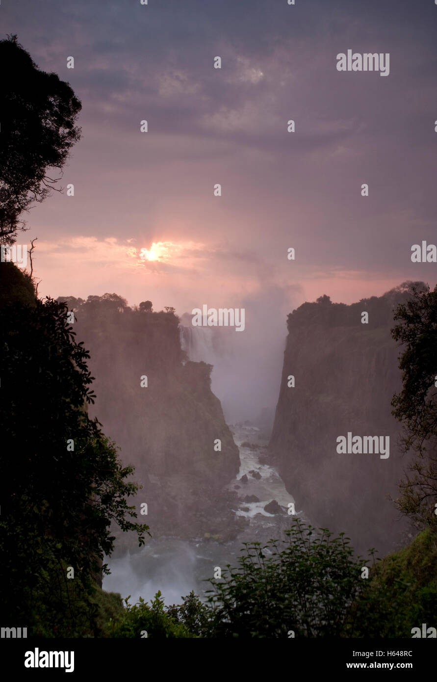 Devil's Cataract, Victoria Falls, Victoria Falls National Park ...