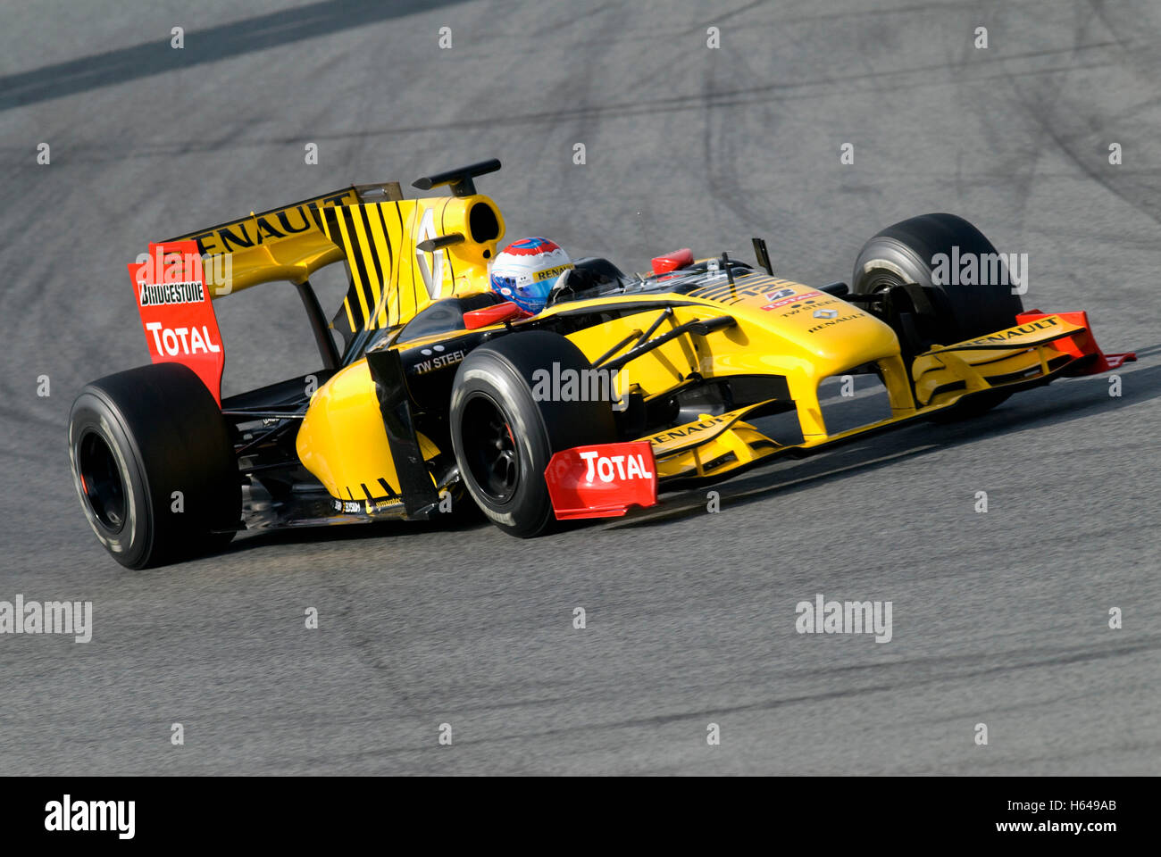Motorsports, Vitaly Petrov, RUS, in the Renault R30 race car, Formula 1 ...
