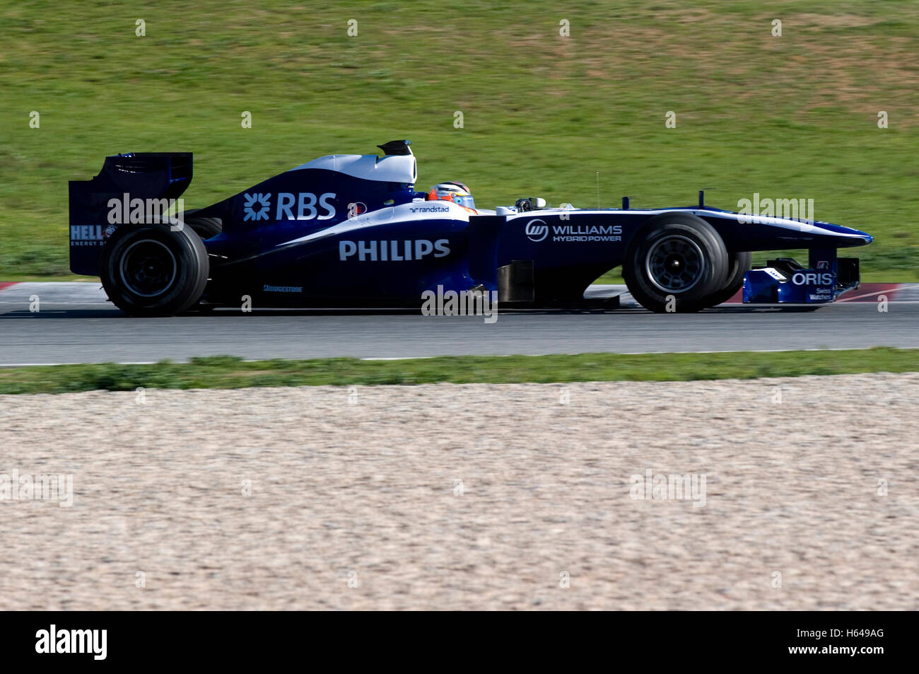 F1 car side view hi-res stock photography and images - Alamy