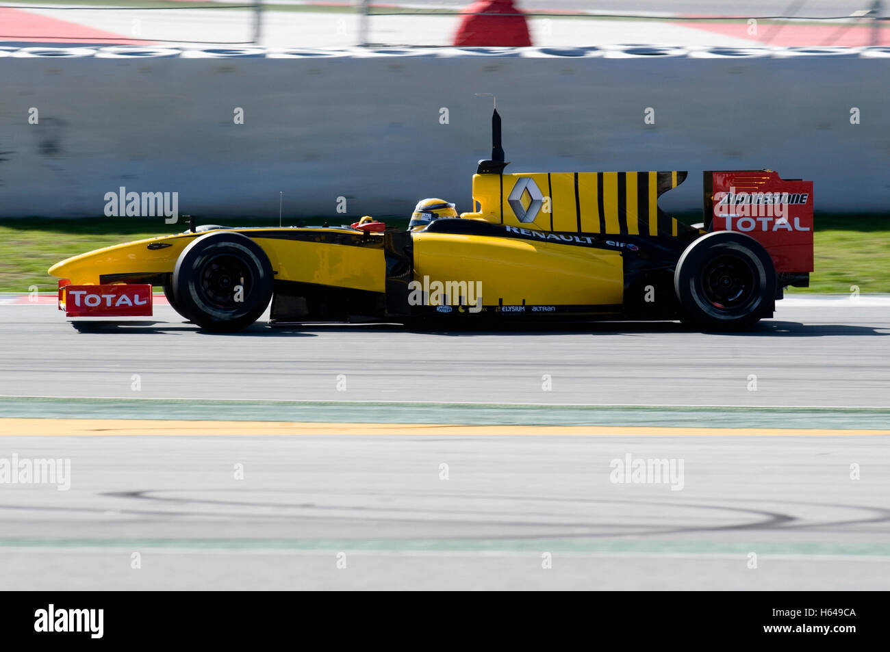 Motorsports, Robert Kubica, POL, in the Renault R30 race car, Formula 1 ...
