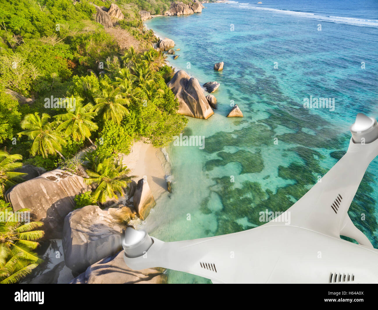 Drone on beach hi-res stock photography and images - Alamy