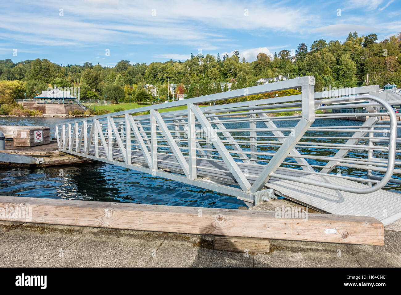 Metal ramp hi-res stock photography and images - Alamy