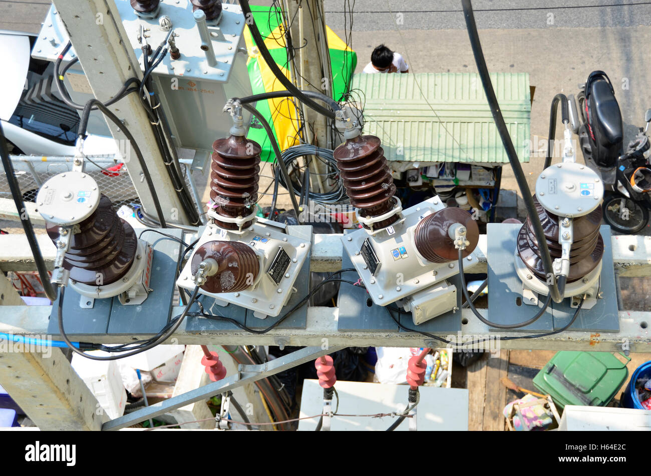 Connectors hi-res stock photography and images - Alamy