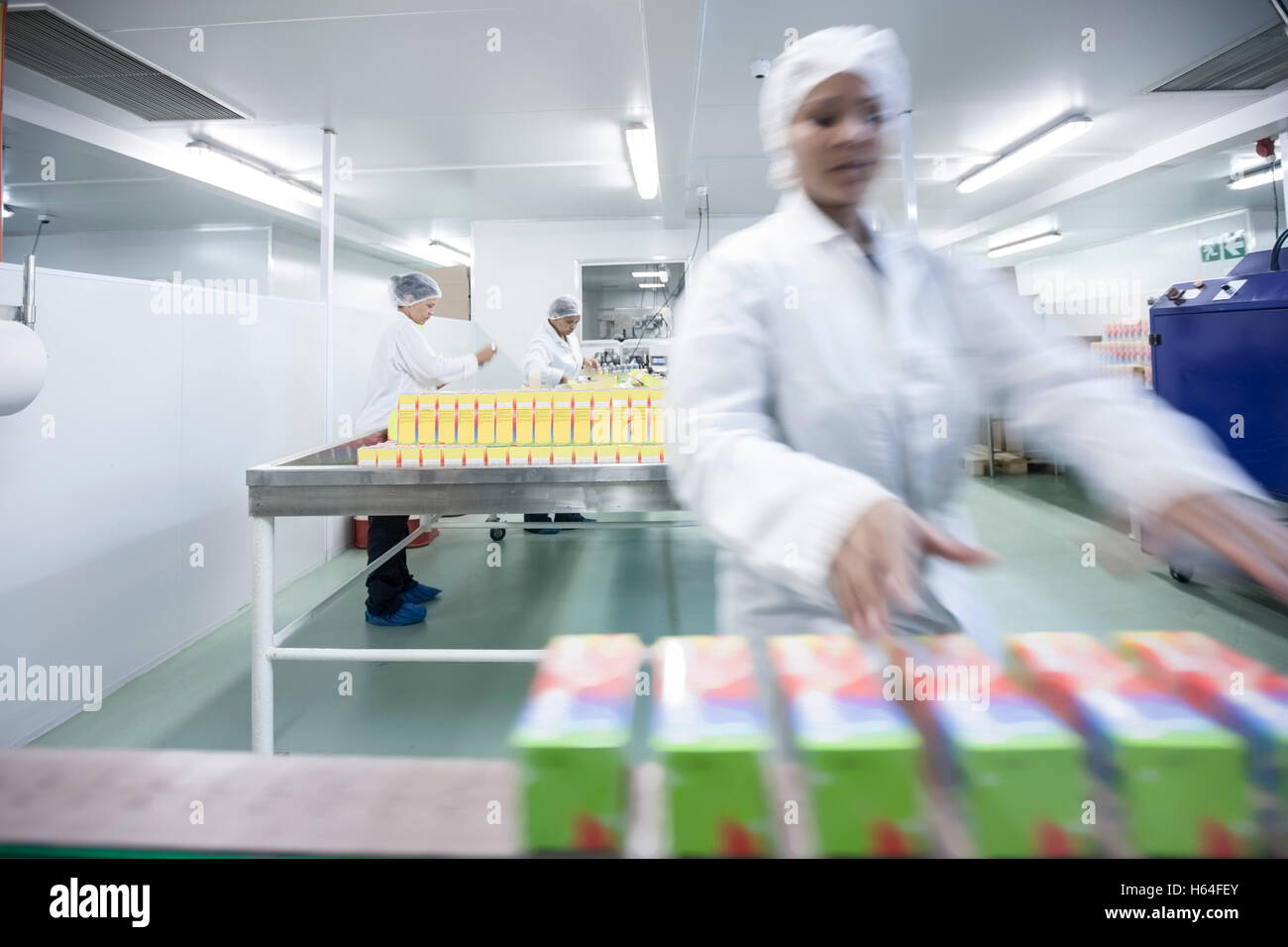 Medicine factory africa hi-res stock photography and images - Alamy