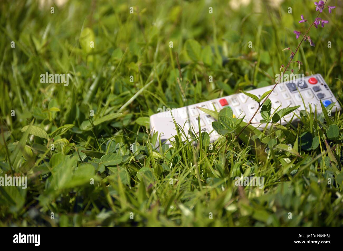 Lost tv remote hi-res stock photography and images - Alamy