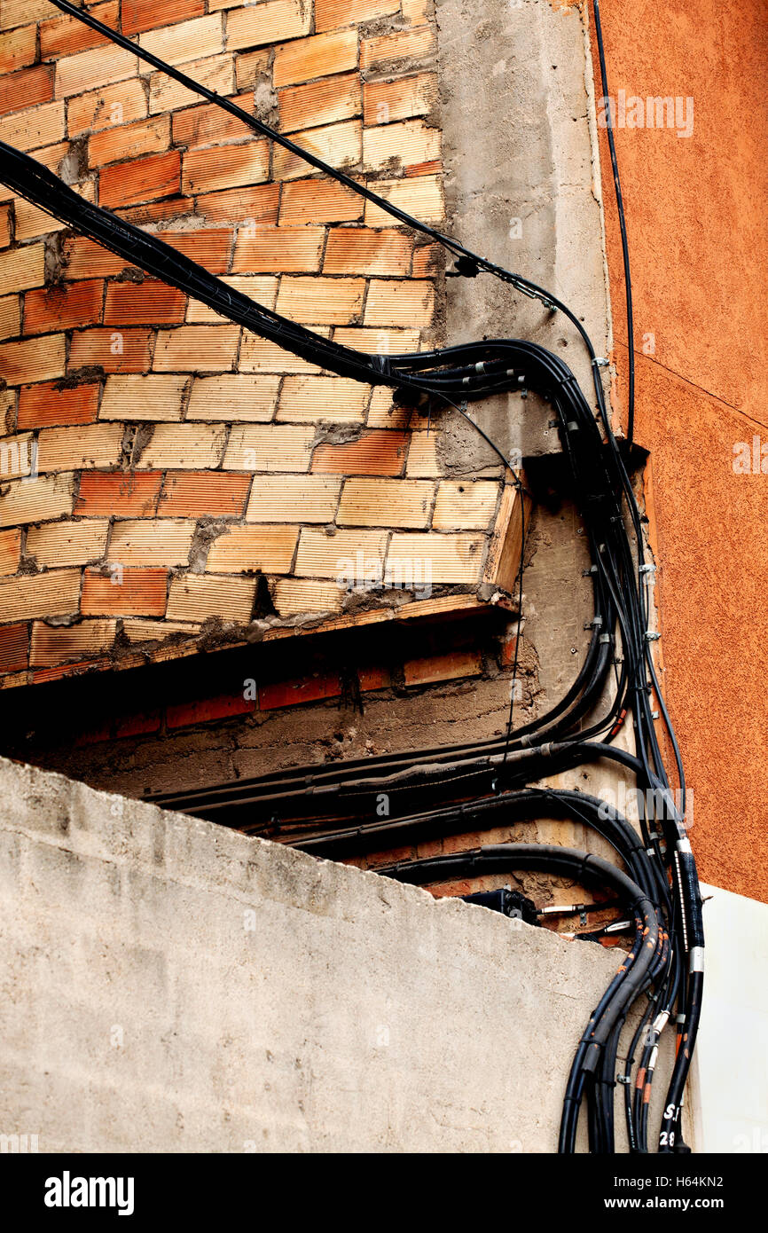 Poor brickwork hi-res stock photography and images - Alamy