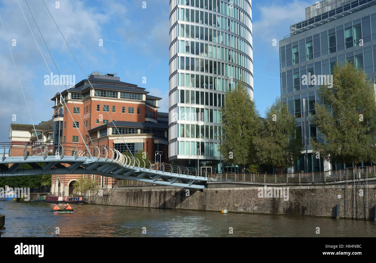 Around Bristol City. The Eye and Valentine Bridge Stock Photo - Alamy