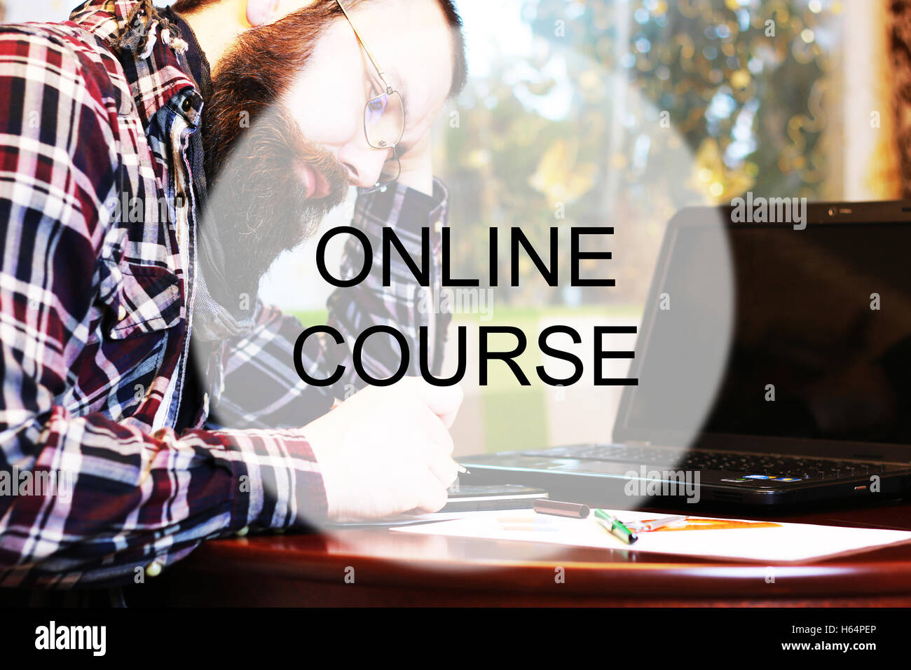 background study online education Stock Photo - Alamy