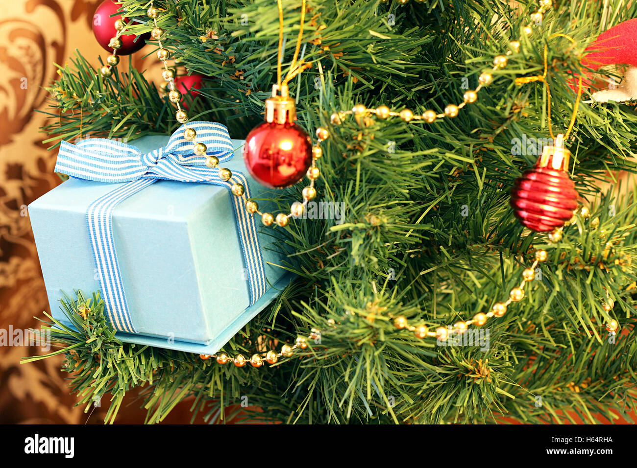 New Year gift box Stock Photo - Alamy