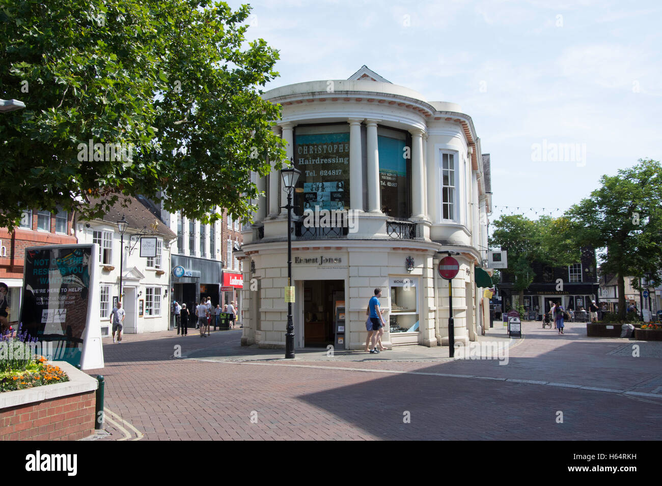 Ashford town centre hi-res stock photography and images - Alamy
