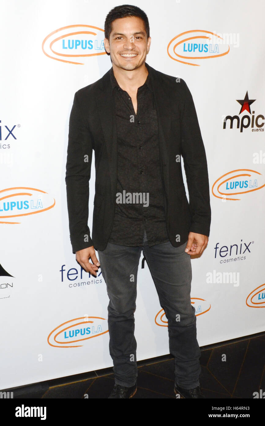 Nicholas gonzalez hi-res stock photography and images - Alamy