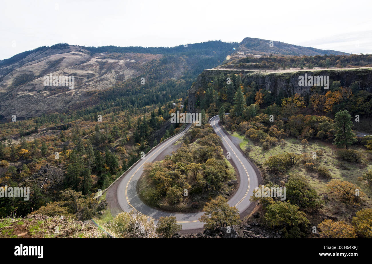 Rowena curves along the Historic Columbia River Gorge Highway Stock ...