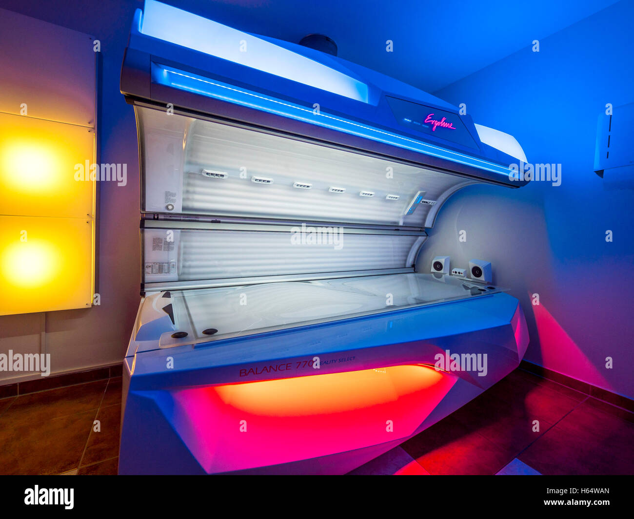 Solarium hi-res stock photography and images - Alamy