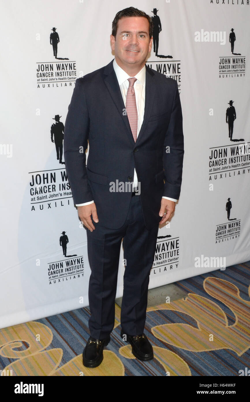Michael Wayne arrives at the 2015 John Wayne Cancer Institute Luncheon ...
