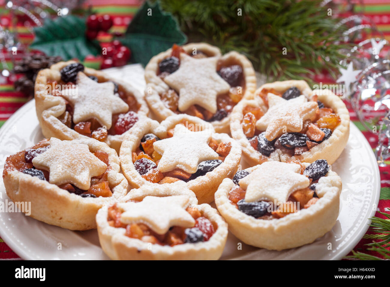 Christmas mince pies on Stock Photo - Alamy