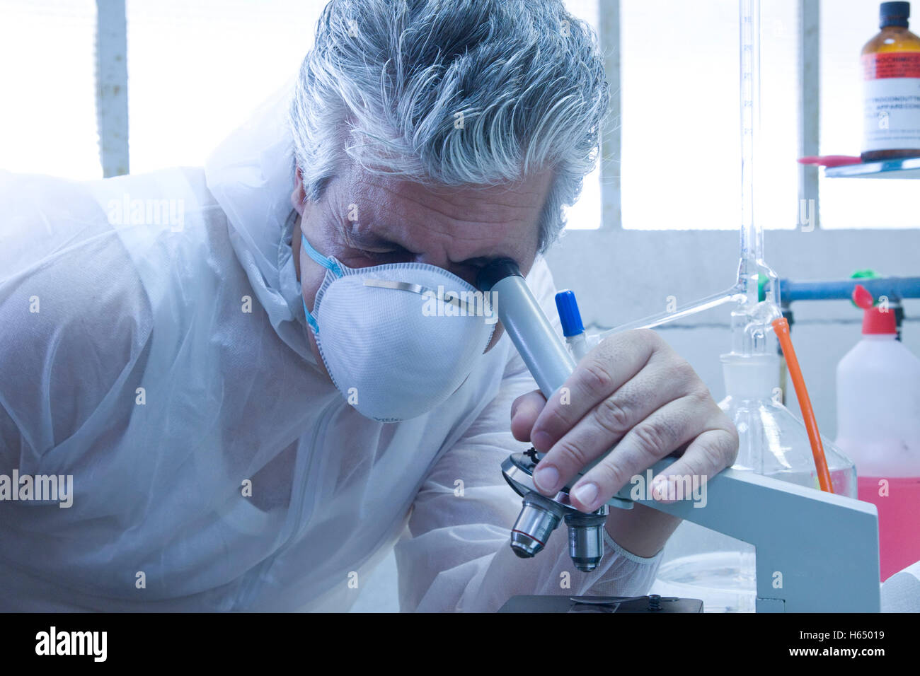 researcher at work in a laboratory Stock Photo - Alamy